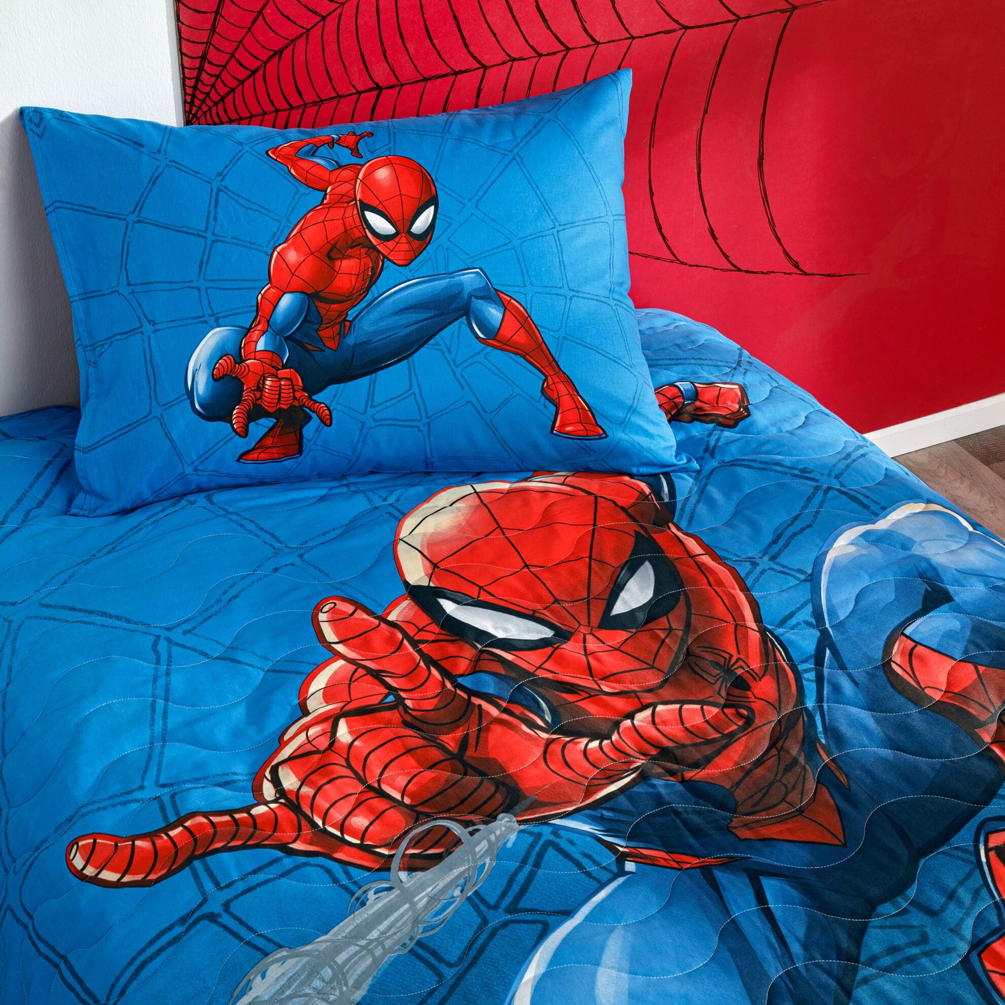 Lisanslı Spiderman Focus CPP Tek Kişilik Yatak Örtüsü | Linens.com.tr